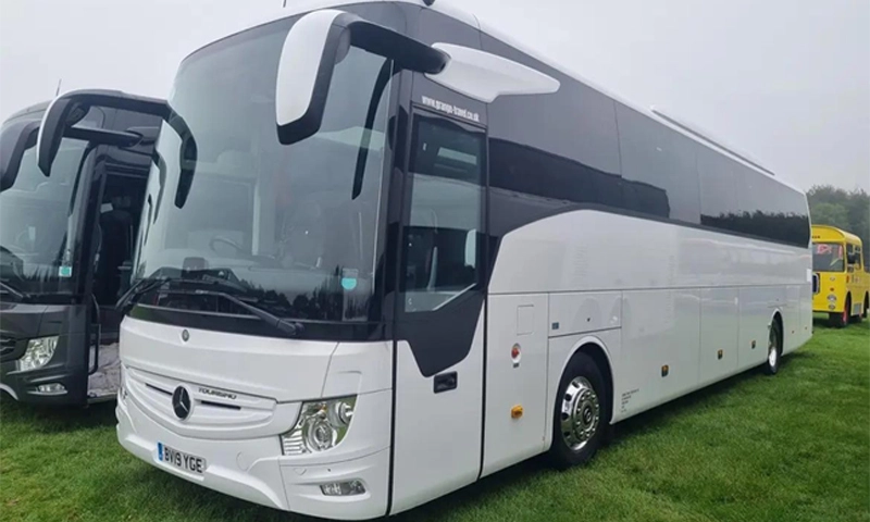 18 Seater Coach Hire - London Coach Travel